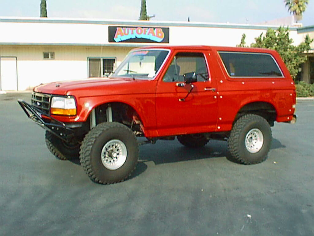 1982 Bronco - Autofab